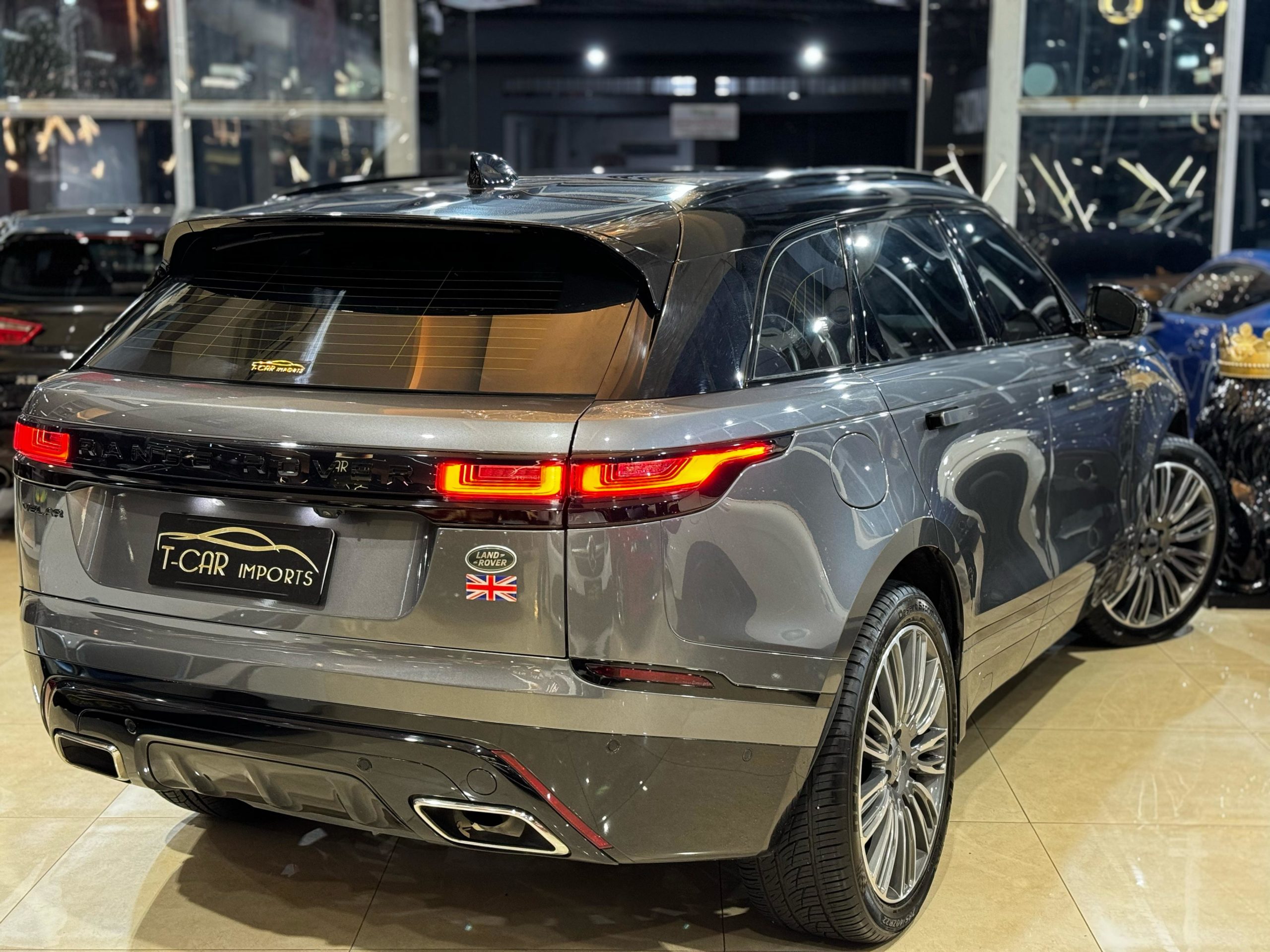 LAND ROVER RANGE ROVER VELAR 2.0 P300 GASOLINA R-DYNAMIC SE AUTOMÁTICO ...